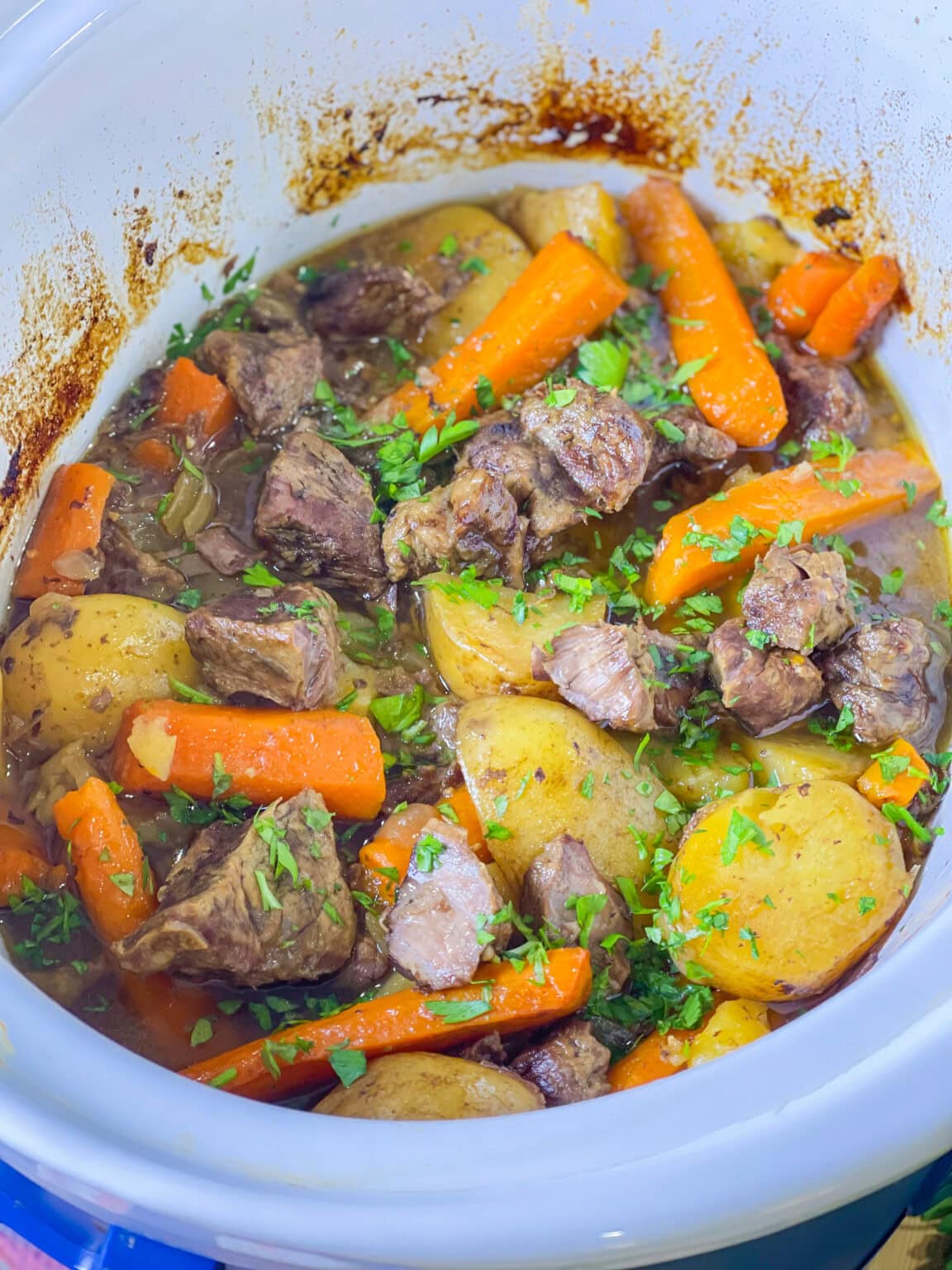 Crock Pot Buttery Beef and Potatoes